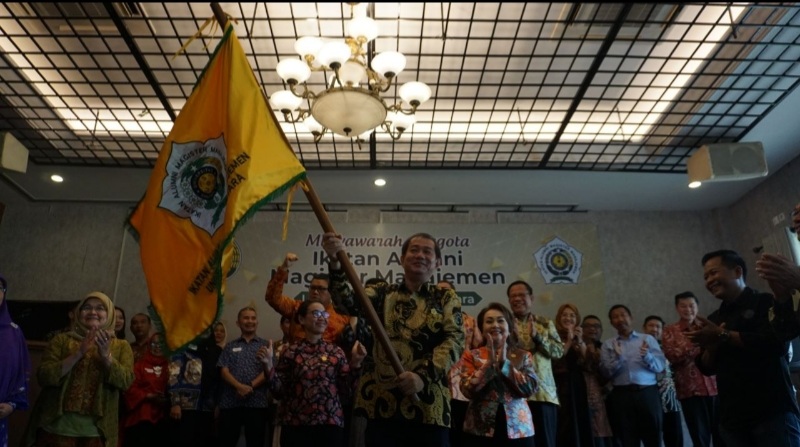 Terpilih Ketua IKA MM USU 2023-2026, Tarman Hartono Siapkan Alumni Menjadi Kekuatan Besar — WASPADA